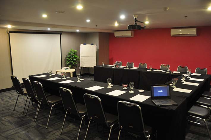 6 Ruangan Meeting Berkapasitas Besar - XWORK Blog