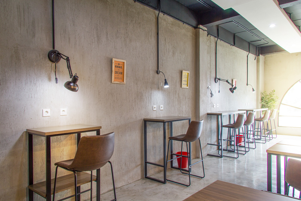 Tendean Square: CoWorking Space untuk Tim dan Individual