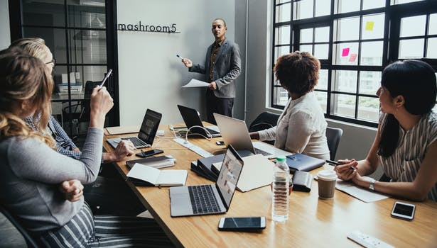 4 Rahasia Meeting yang Efektif dan Produktif di Kantor
